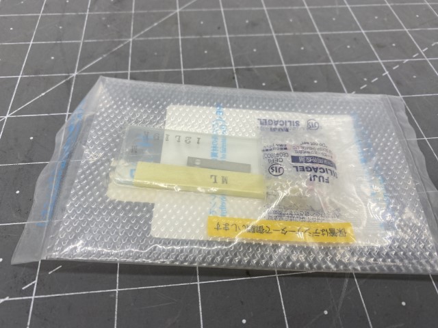 HITACHI SEM APERTURE PLATE 0.1-0.03-0.02 PN 585-4496 NOS for sale ...